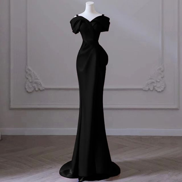 Cold-Shoulder Plain Mermaid Evening Gown – SpreePicky